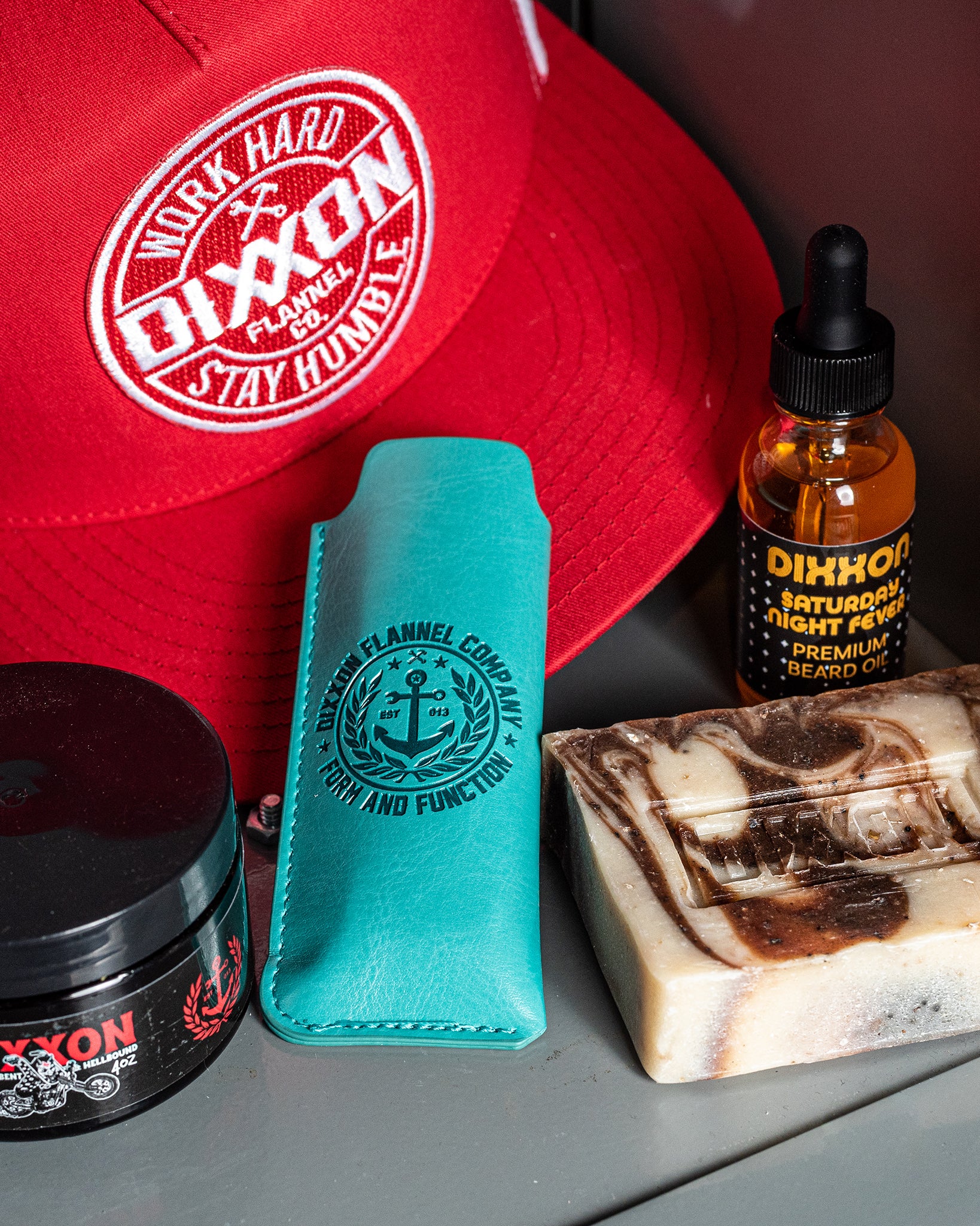 Sink or Swim Folding Beard Comb | Dixxon Flannel Co.